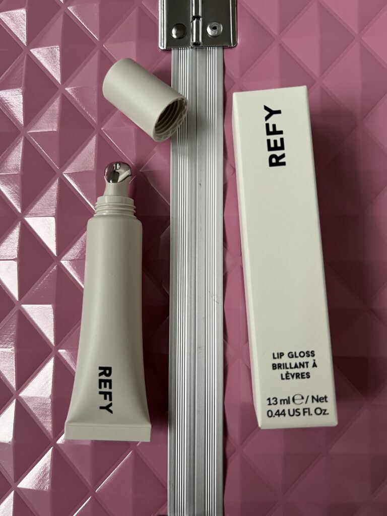 Refy lip gloss review! | Makeup Me